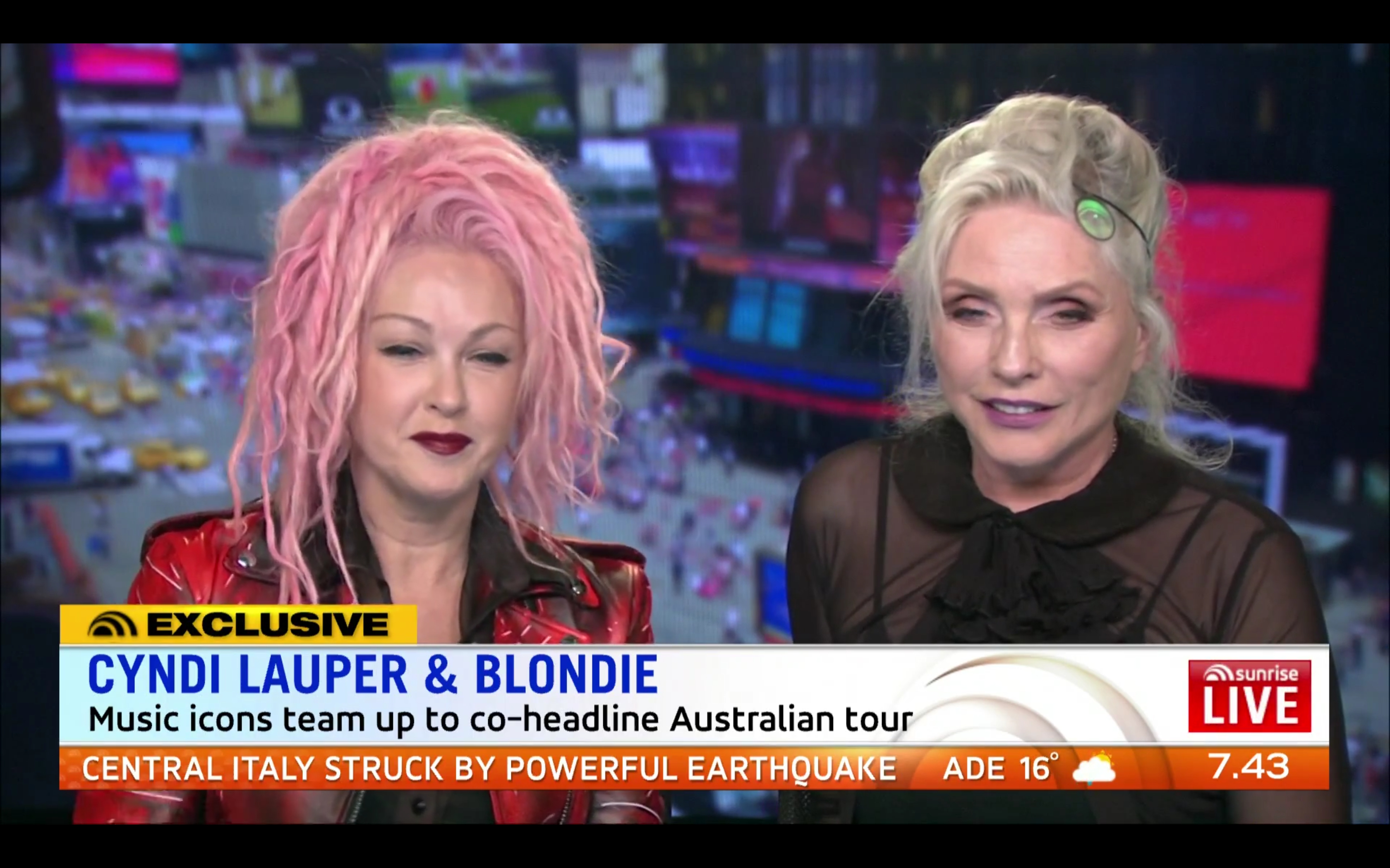 Watch: Blondie & Cyndi Lauper touren zusammen — GAY.CH · Alles bleibt ...