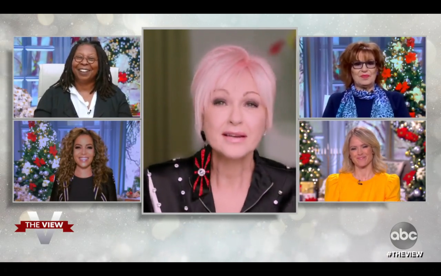 Watch: Cyndi Lauper unterstützt obdachlose LGBTI+ Jugendliche — GAY.CH ...