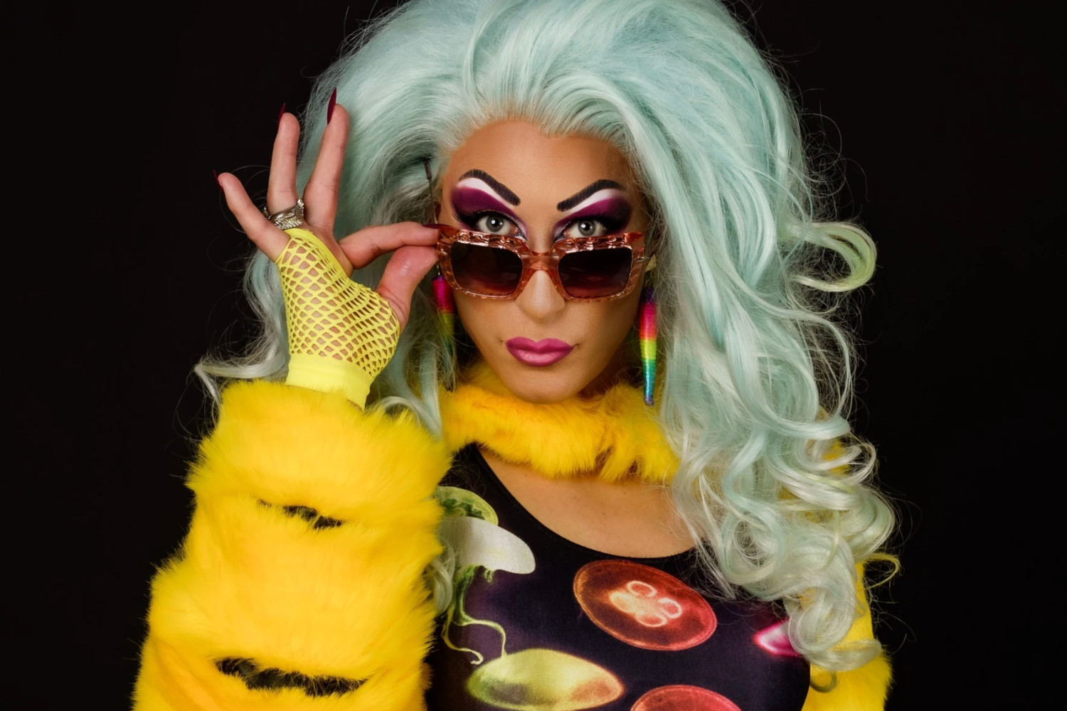 Karaoke @ Kweer — GAY.CH · Alles bleibt anders!